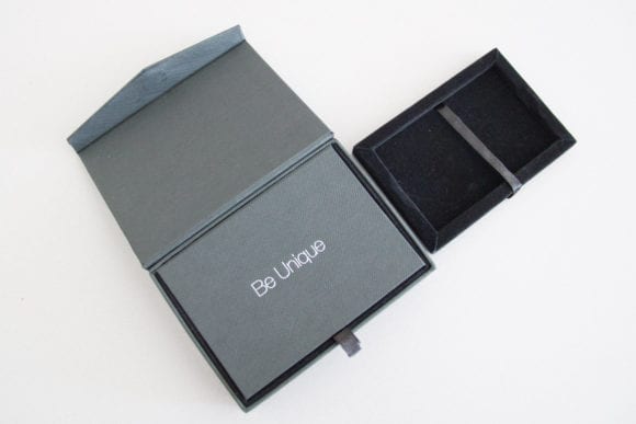 Packaging Designed to Complement your Metal Business Cards - Pure Metal ...